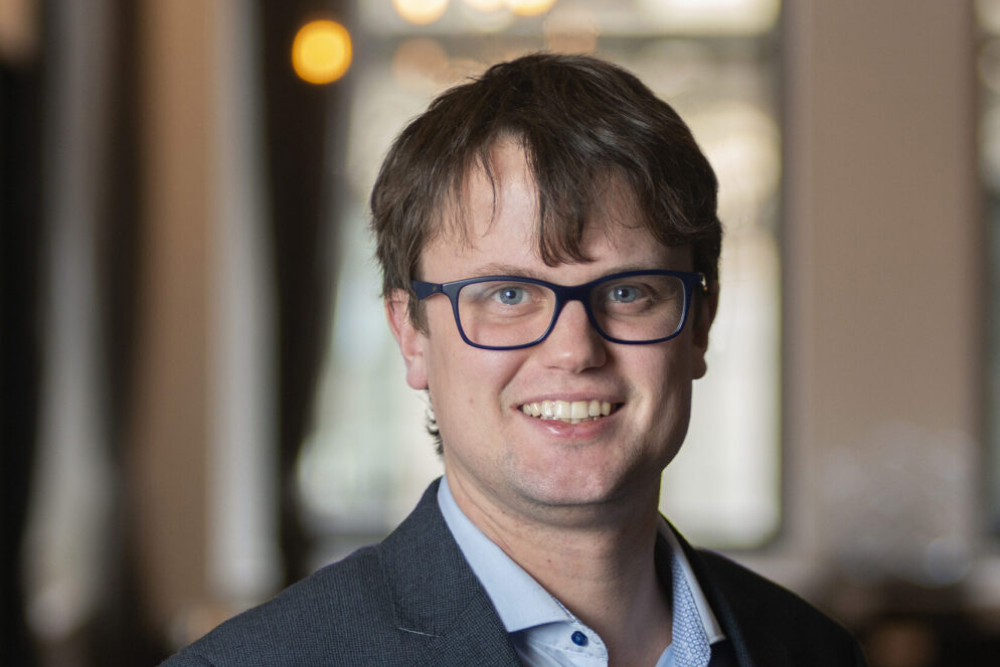 In a Pair of Merging Supermassive Black Holes, a New Method for ...