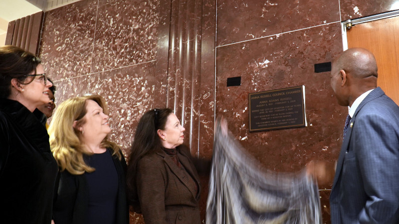 Turner on late namesake of Houston council chamber: 'Anna Russell's ...