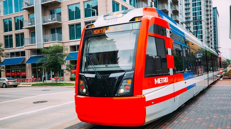 'Indispensable public service': Report shows Houston's public transit's ...