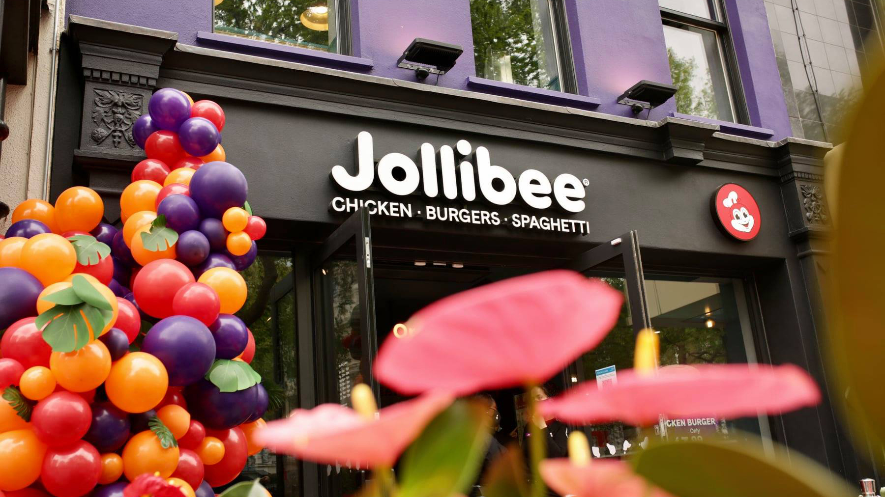 Doordash and Jollibee launch mobile kitchen in Hamilton, Ontario ...