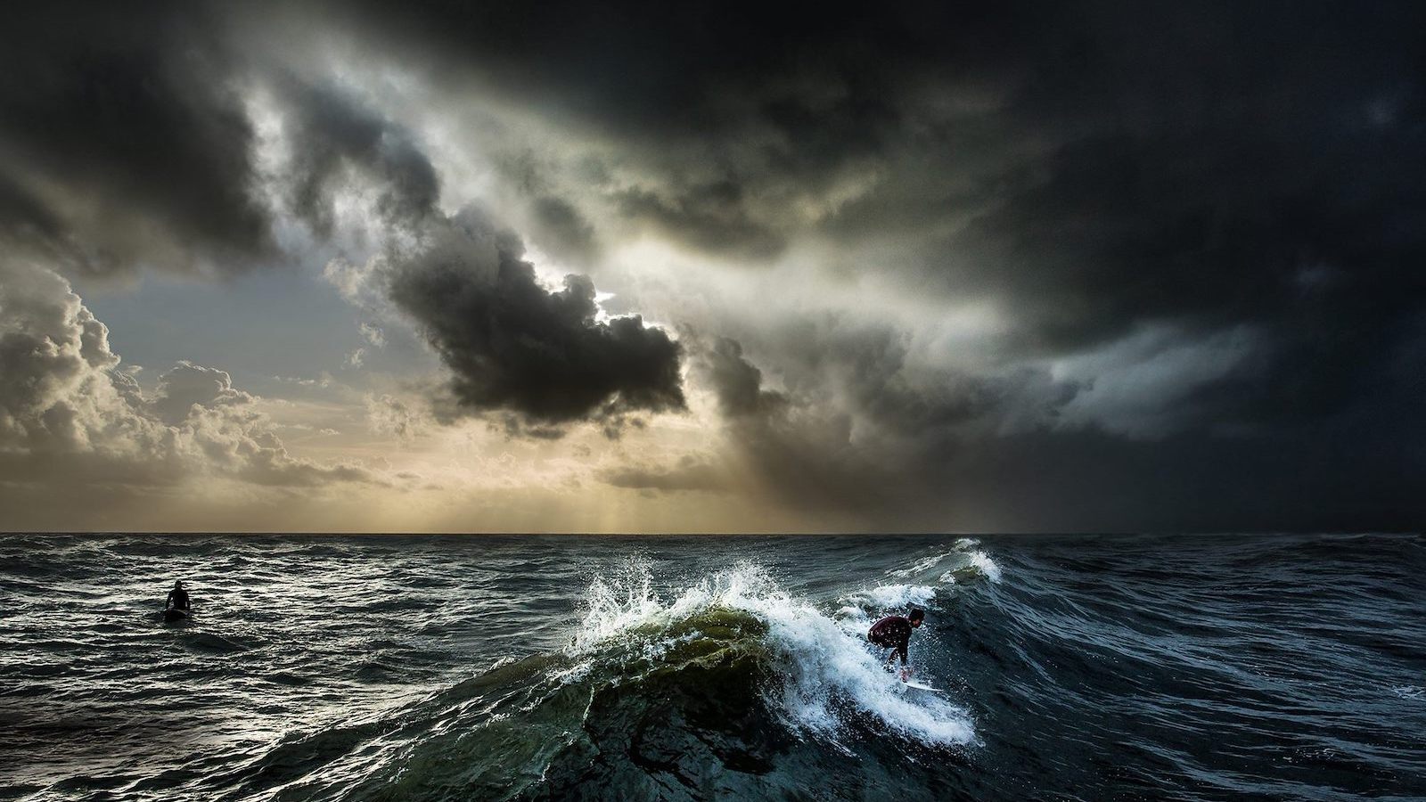 Storm Chasing | Kinute