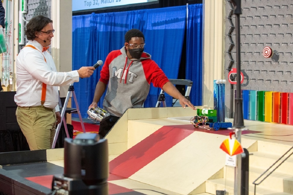 Student Robot Competition Honors the Legacy of the Late Beloved ...