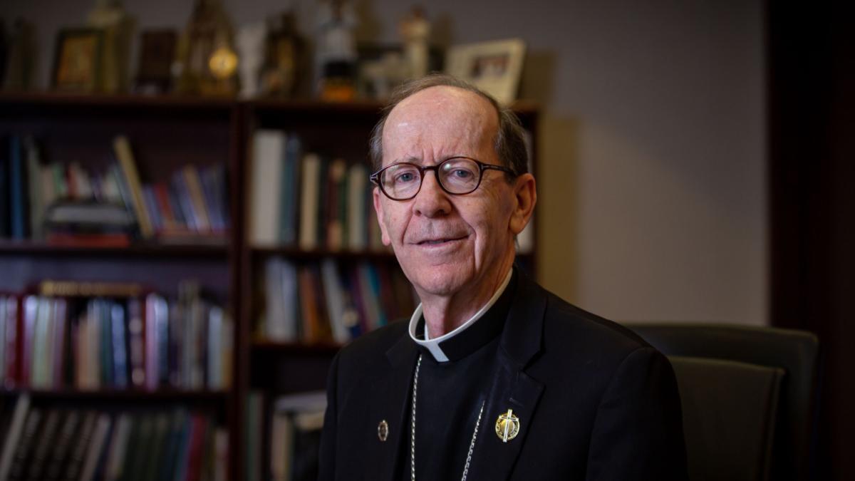 Arizona bishops: Having 'clergy present at the end of life is important ...